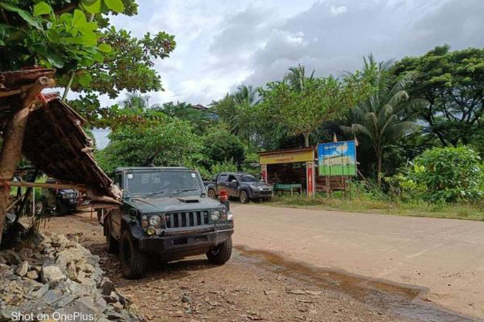 ဘုရားသုံးဆူမြို့ရှိ စစ်ကောင်စီ၏ ခလရ ၂၈၃ အခြေစိုက်စခန်းကို Knla ပူးပေါင်းတပ်ဖွဲ့ တိုက်ခိုက်သိမ