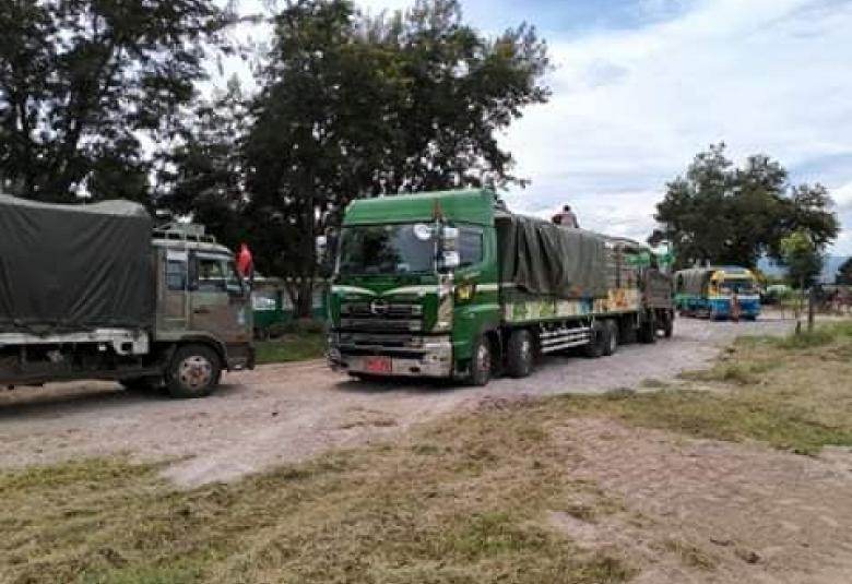 လွိုင်ကော်မြို့တွင်းသို့ ကုန်စည်သယ်ယူခွင့် စစ်တပ်က ပိတ်ပင်မှုကြောင့် ဒေသခံများ အခက်တွေ့ နိုင