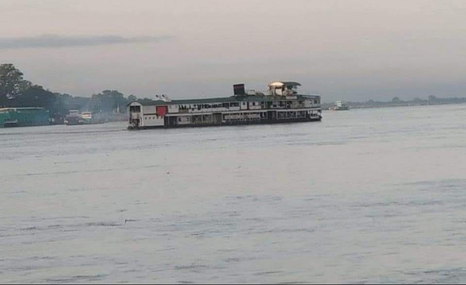 စစ်ကောင်စီက ဂျက်လေယဉ်နှင့်ဗုံးကျဲတိုက်ခိုက်သည့် Lungler ရွာလုံးကျွတ