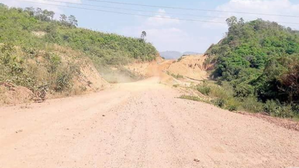 ထားဝယ် ထီးခီးလမ်း လမ်းတလျှောက်မှာ စစ်ကောင်စီတပ် အင်အား ၁၀၀ ကျော်နဲ့ ကင်းပုန်း လာဝပ်နေ နိုင