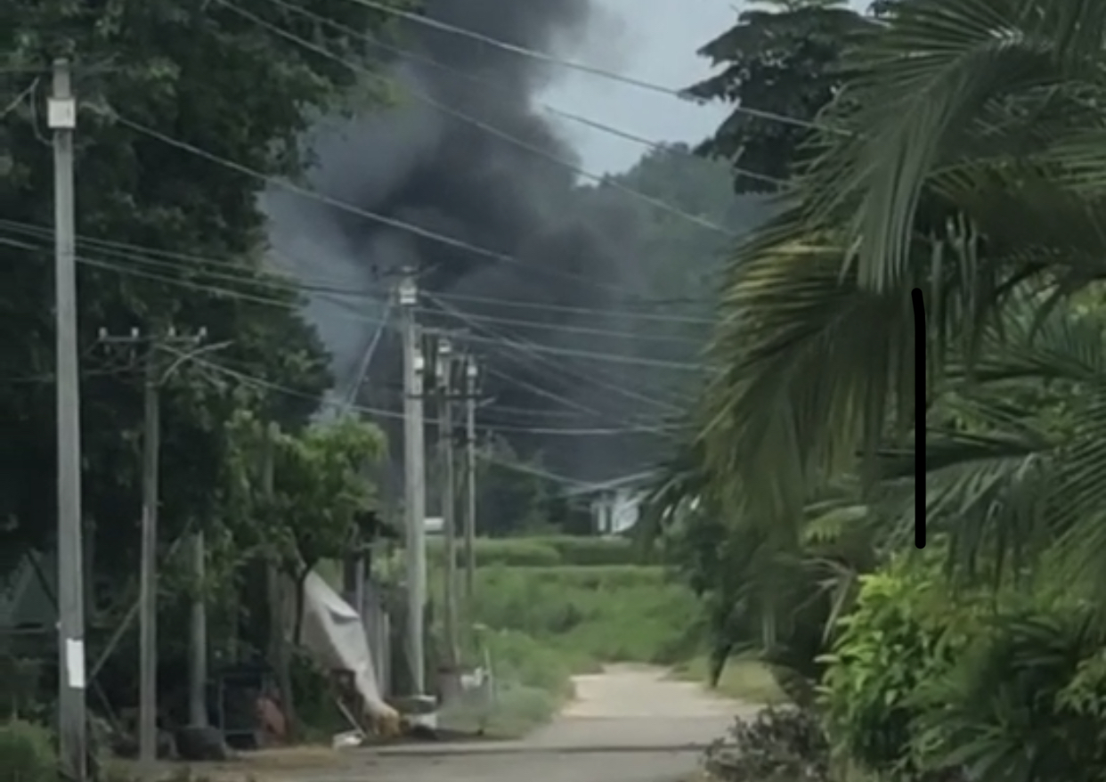 စစ်ကောင်စီလက်အောက်ခံ ဇယ်လန့် ဆိုင်ကျော့ ပြည်သူ့စစ်စခန်း မီးရှို့ဖျက်ဆီးခံရ နိုင်ငံတကာမြန်မာ့သတင်း