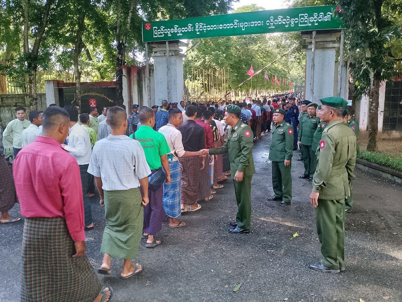 BGF Helps Junta Collect Conscription Lists | Burma News International