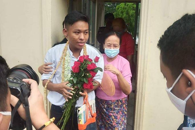 A member of satirical poetry troupe Peacock Generation released from prison | Burma News ...