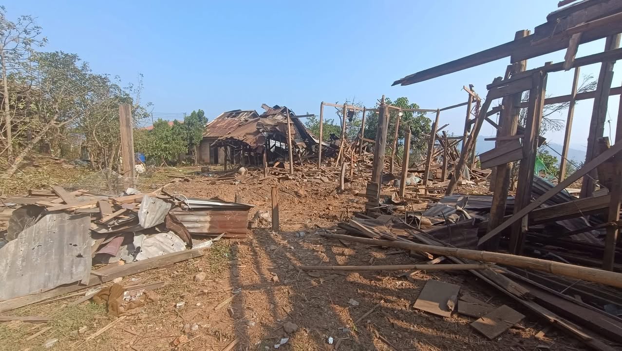 မင်းတပ်မြို့နယ်ကို စစ်ကောင်စီတပ်က လေကြောင်းတိုက်ခိုက်ခဲ့လို့ ကလေးငယ်အပါအဝင် ၃ ဦးသေဆုံး၊ ၁၀ ဦးဝန