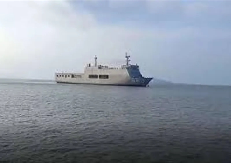 သံတွဲမြို့ စီးပွားရေးဘဏ်မှ ငွေကျပ်သိန်းနှစ်သောင်းကျော်အပါအဝင် စစ်ကောင်စီတပ်သားနှင့် ရဲမိသားစုဝင