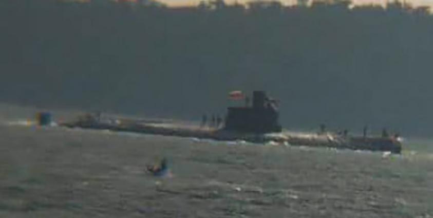 Myanmar Navy submarine reportedly spotted in Arakan State river | Burma ...