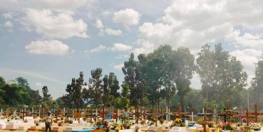 အခြေအနေ မတည်ငြိမ်မှုတွေကြောင့် လွိုင်ကော်မြို့မှာ ကတ်သလစ်ခရစ်ယာန်ဘာသာဝင်တွေရဲ့ သေလွန်သောသူတွေအတ