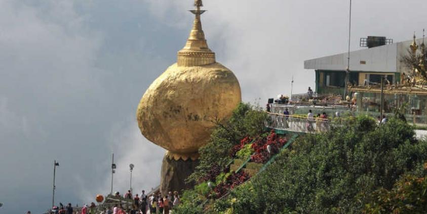 Tender process for gold suppliers of Kyaiktiyo Pagoda revealed | Burma ...