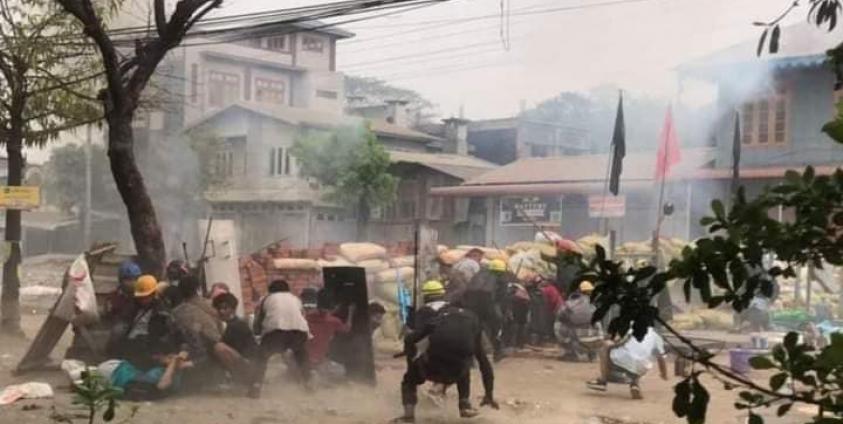 ကလေးမြို့ မြို့တွင်းတိုက်ပွဲများတွင် စစ်ကောင်စီတပ်သား ၆ ဦးသေဆုံး၊ တာဟန်းပင်မ သပိတ်ခံတပ်ဖြိုခွင