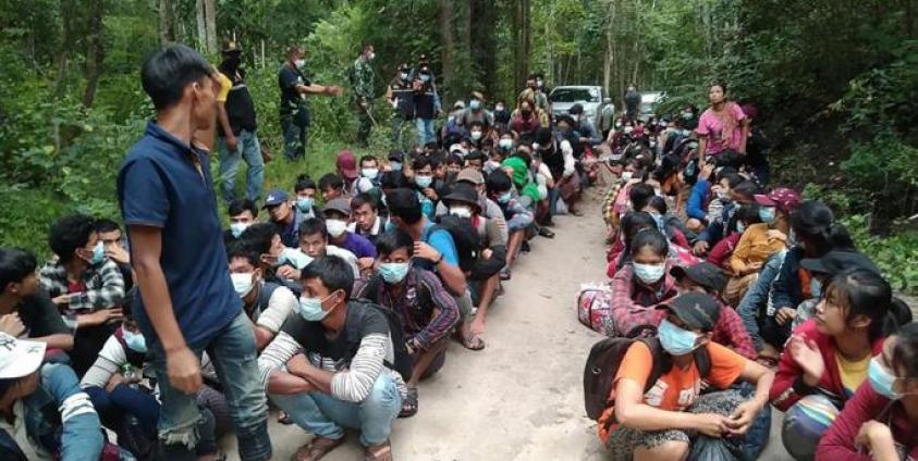 Illegal Myanmar migrant workers struggle to avoid Thai authorities ...