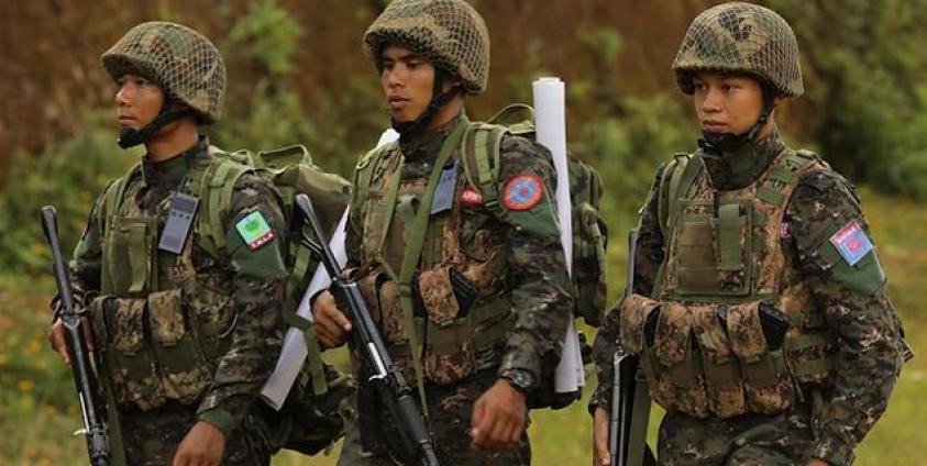 The Burmese army offensive in Northern Arakan State continues in spite ...