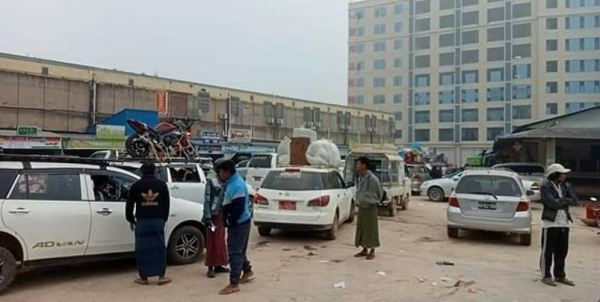 Migrant Workers flee from fighting in Laukkai Shan State | Burma News ...