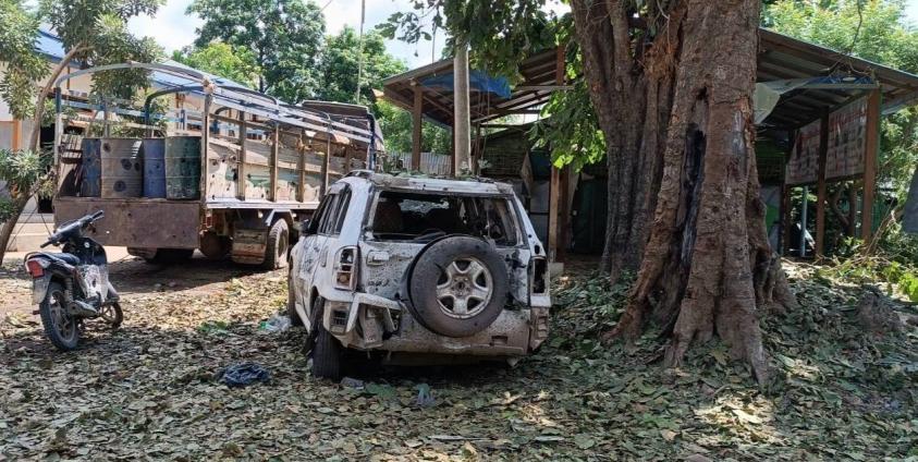 ထီးချိုင့်မြို့နယ် မောင်းကုန်းရွာကို လေကြောင်းဖြင့် ၂ ကြိမ် ဗုံးကြဲ တိုက်ခိုက်မှုကြောင့် ပြည်သူခ